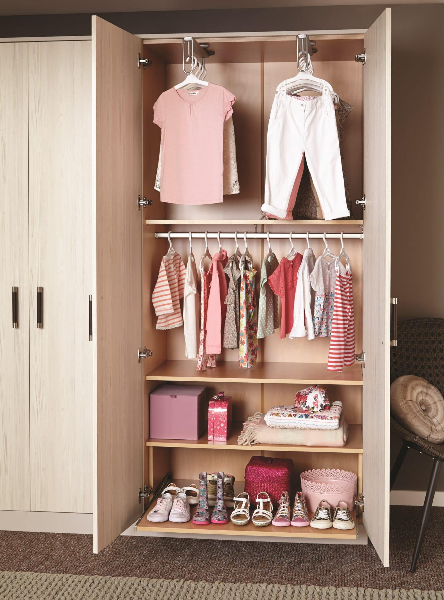 Children’s Fitted Wardrobes: Age-Appropriate Storage Solutions - Fitted ...