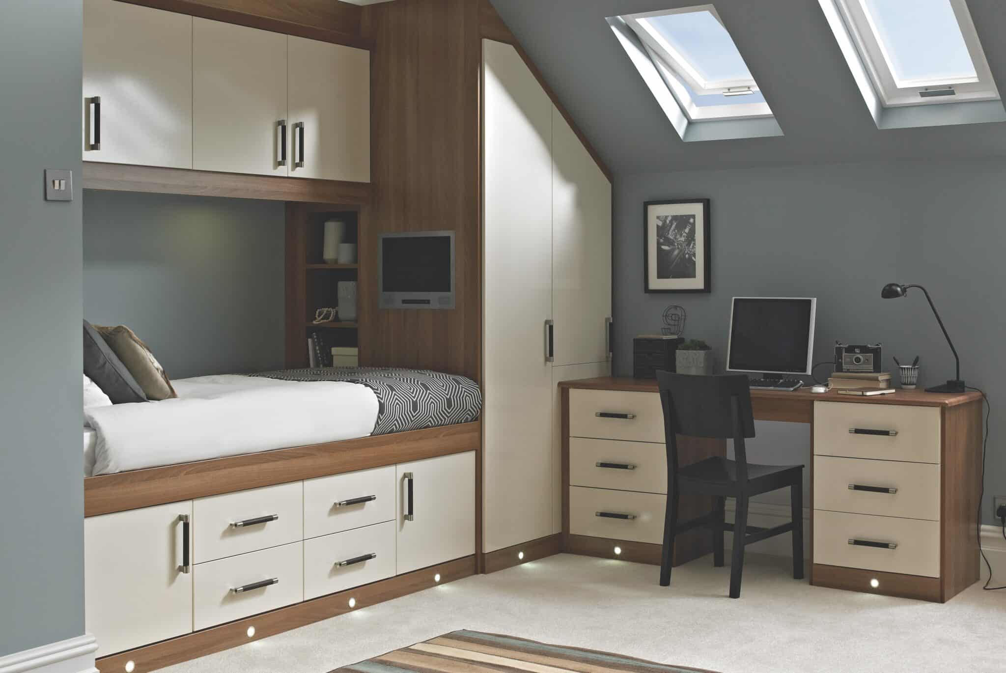 The Benefits of Over-Bed Storage in Bedroom Design - Fitted Bedrooms ...